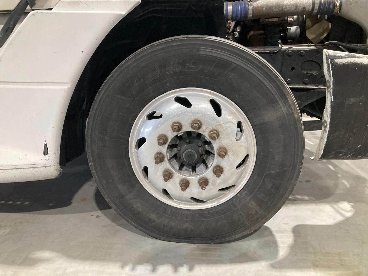 2007 PILOT 22.5 ALUM Tire & Rim for a Freightliner Columbia 120 For Sale | Winimac, IN ...