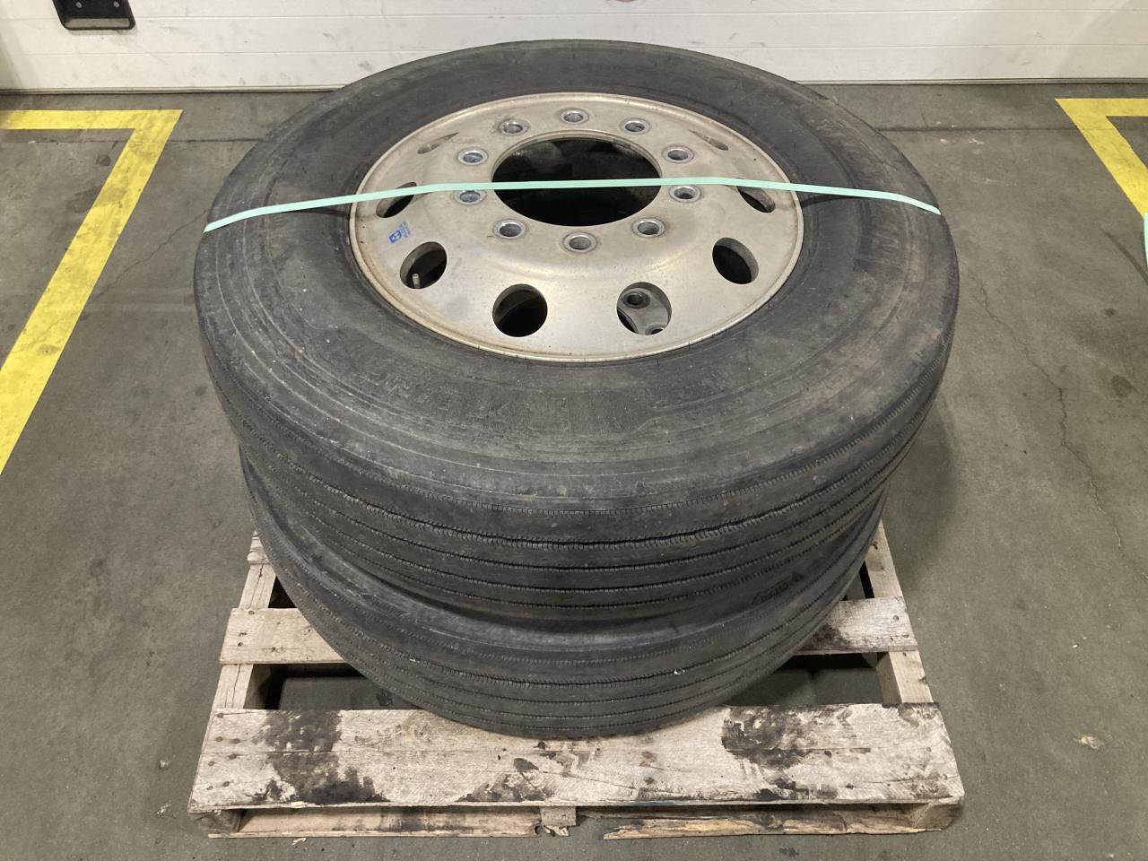 2022 PILOT 22.5 ALUM Tire & Rim for a International LT For Sale ...