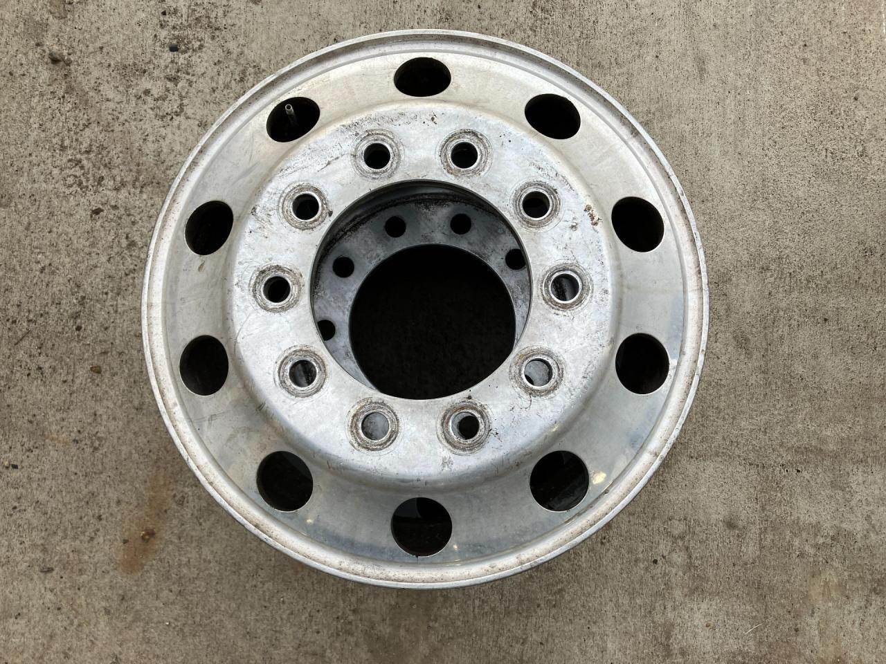 2020 PILOT 22.5 ALUM Tire & Rim for a Volvo VNL For Sale | Spencer, IA | 25681201 ...