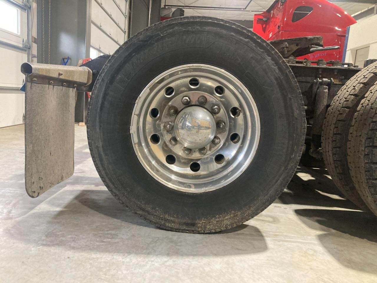 2013 PILOT 22.5 ALUM Tire & Rim for a Kenworth T700 For Sale | Winimac, IN | 25686734 ...