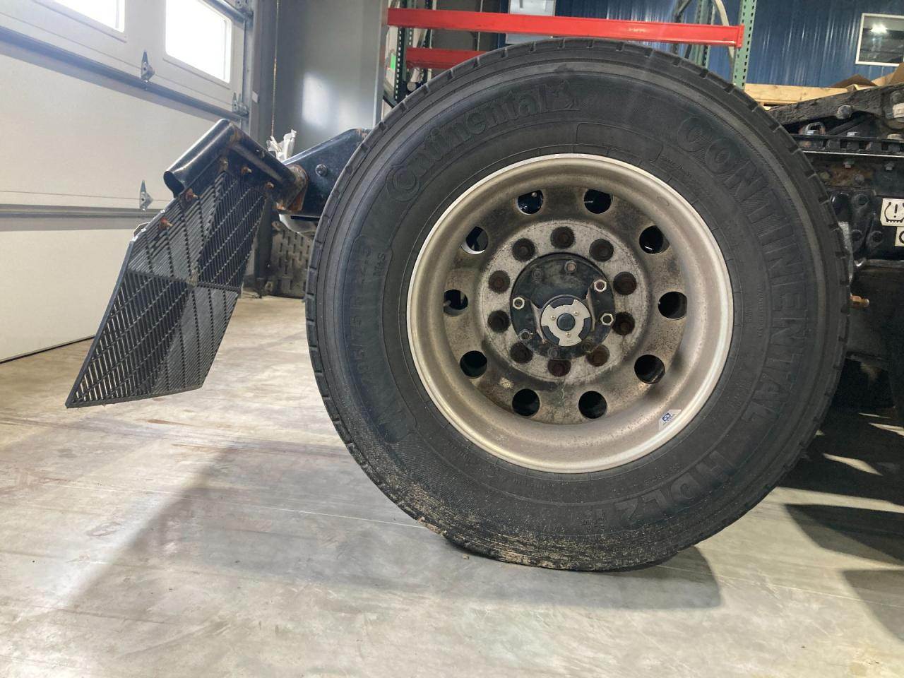 2019 PILOT 22.5 ALUM Tire & Rim for a Kenworth T680 For Sale | Winimac, IN | 25688812 ...