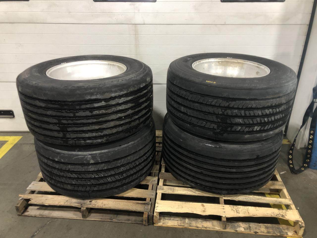 2015 PILOT SUPER SINGLE Tire & Rim for a International Prostar For Sale ...