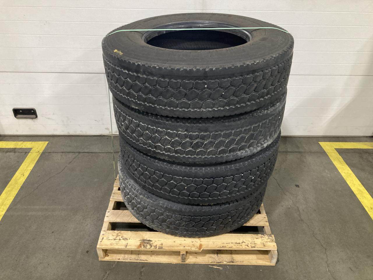 2018 Freightliner Cascadia Tire For Sale | Kansas City, MO | 25695059 ...