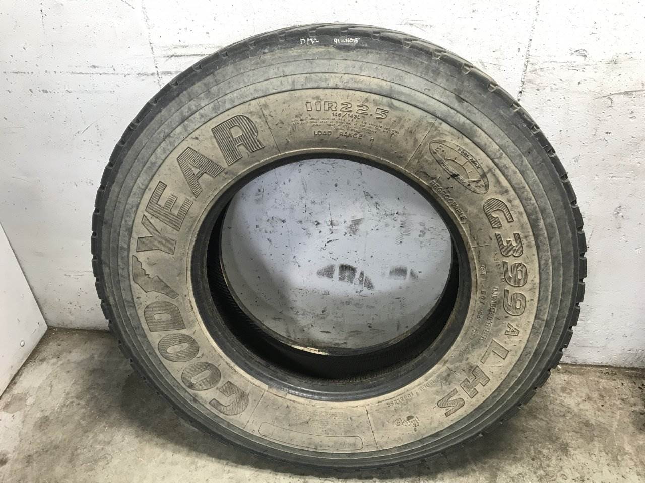 1991 Kenworth T600 Tire For Sale | Sioux Falls, SD | 25307955 ...