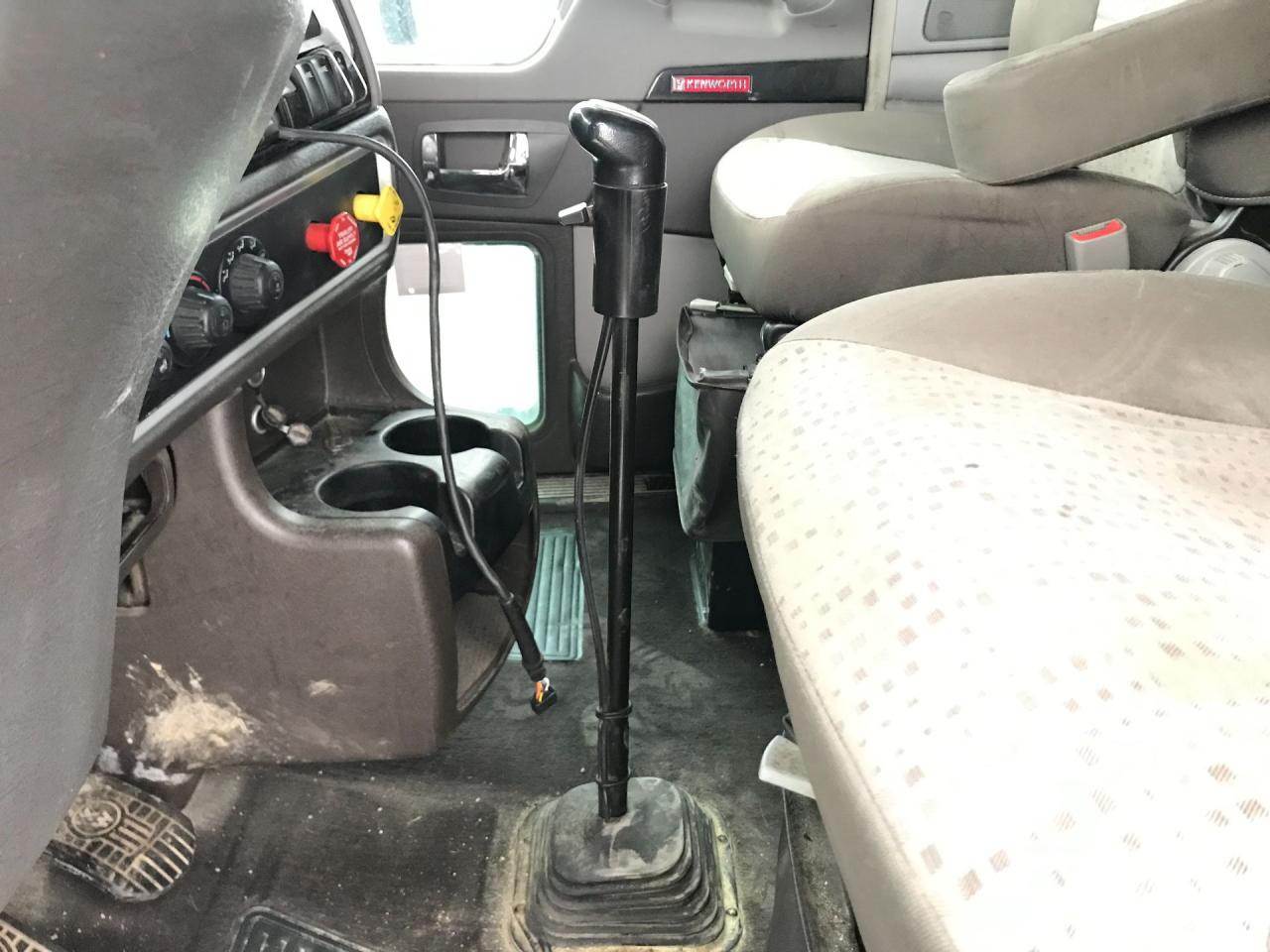 2016 Fuller FRO15210C Transmission Shift Lever for a Kenworth T800 For ...