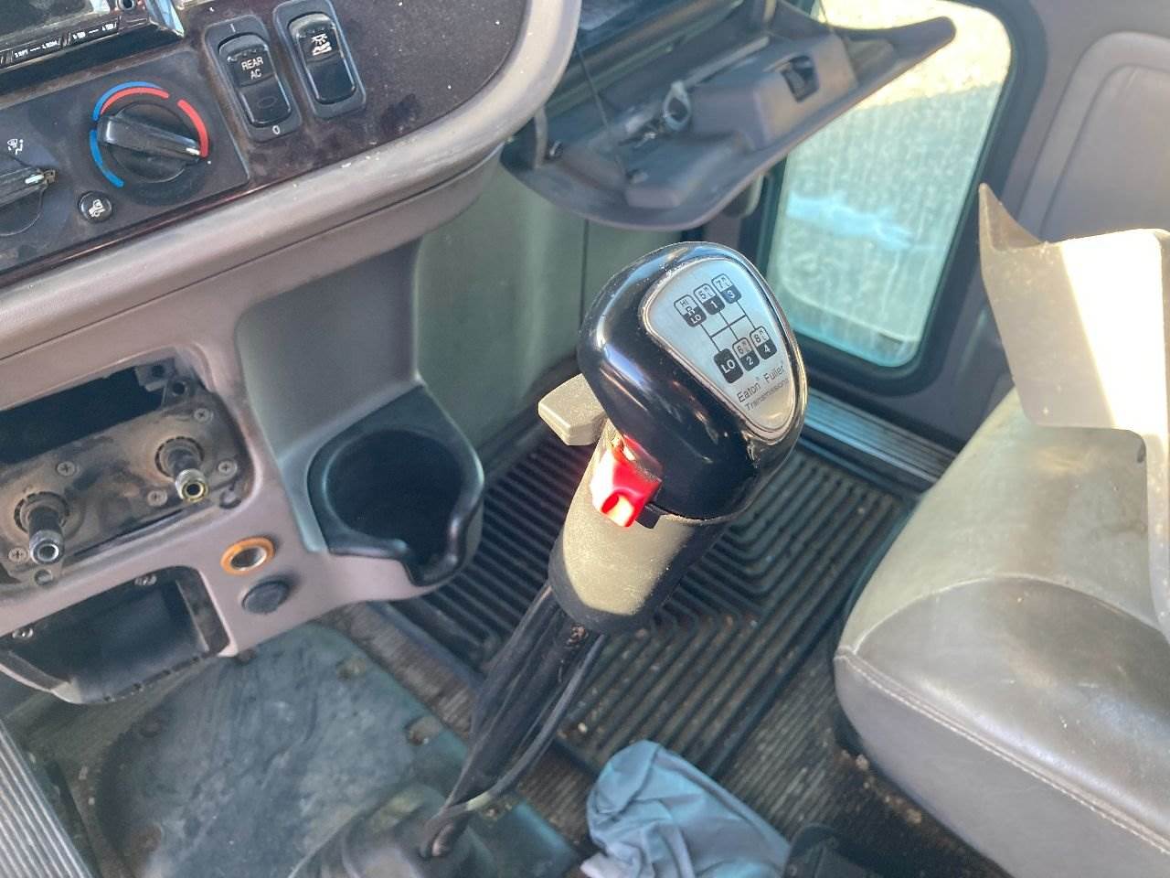 2013 Fuller RTLO16913A Transmission Shift Lever for a Peterbilt 386 For ...