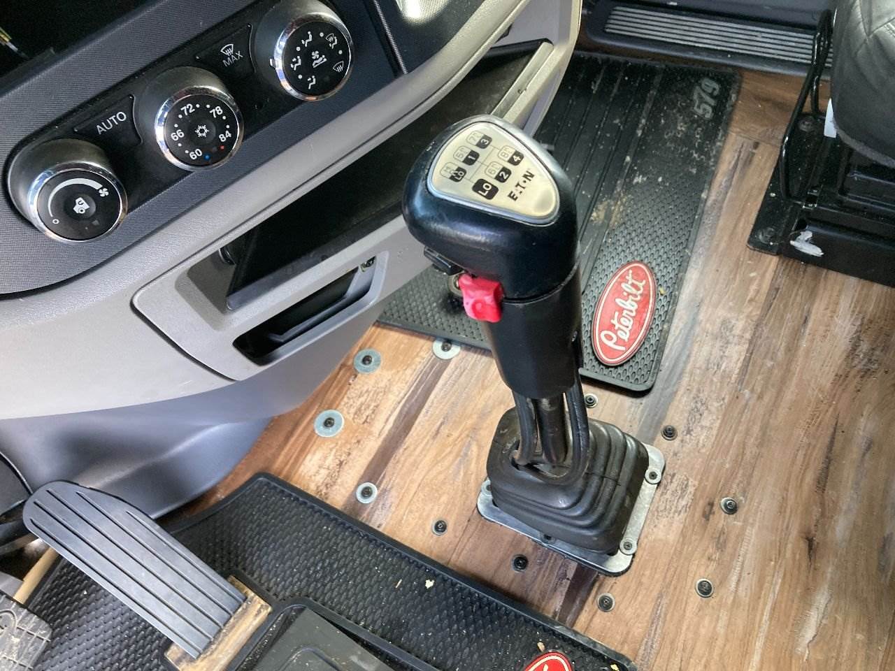 2015 Fuller RTLOF16913A Transmission Shift Lever for a Peterbilt 579 ...