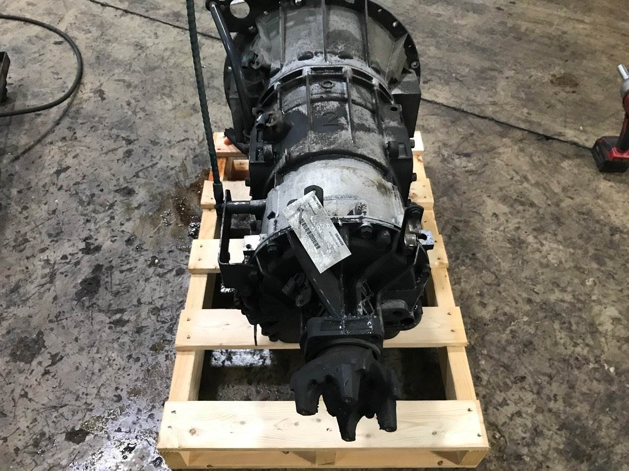 2005 Allison 2500 HS Transmission for a Freightliner M2 106 For Sale ...