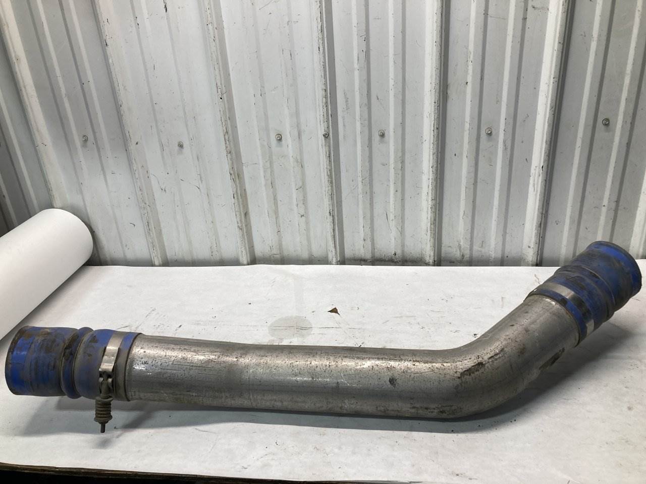 1995 Cummins M11 Water Transfer Tube for a International 8200 For Sale ...