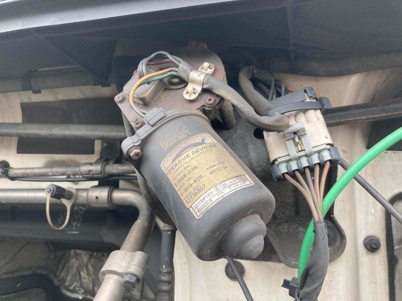 2015 Volvo VNM Windshield Wiper Motor For Sale | Spencer, IA | 25618332 ...