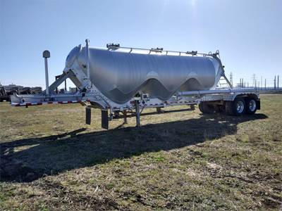 Dry Bulk & Pneumatic Tank Trailers For Sale - Preferred Lowboys