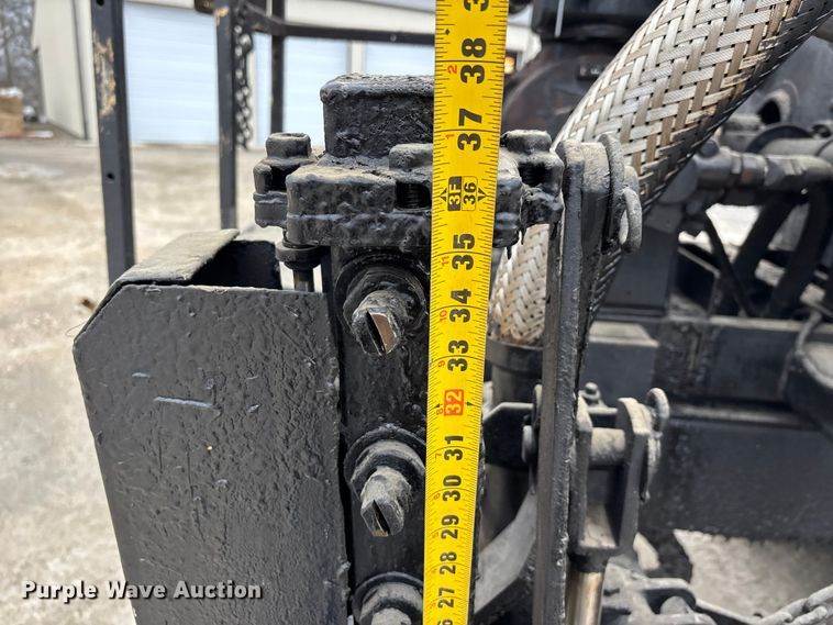 1983 Ford F700 Oil Distributor Truck For Sale, 161 Hours | Cape ...