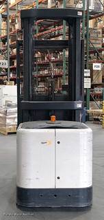 Crown SP3520-30 Order Picker For Sale, 3,813 Hours | Fresno, CA ...