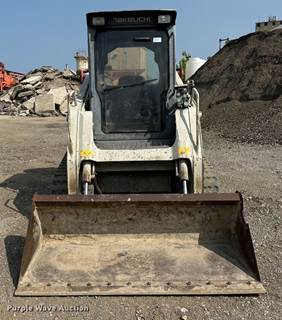 2011 Takeuchi TL240 Tracked Skid Steer Loader For Sale, 2,928 Hours ...