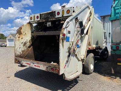 2007 GMC T7500 Garbage Truck - Automatic For Sale, 113,528 Miles ...