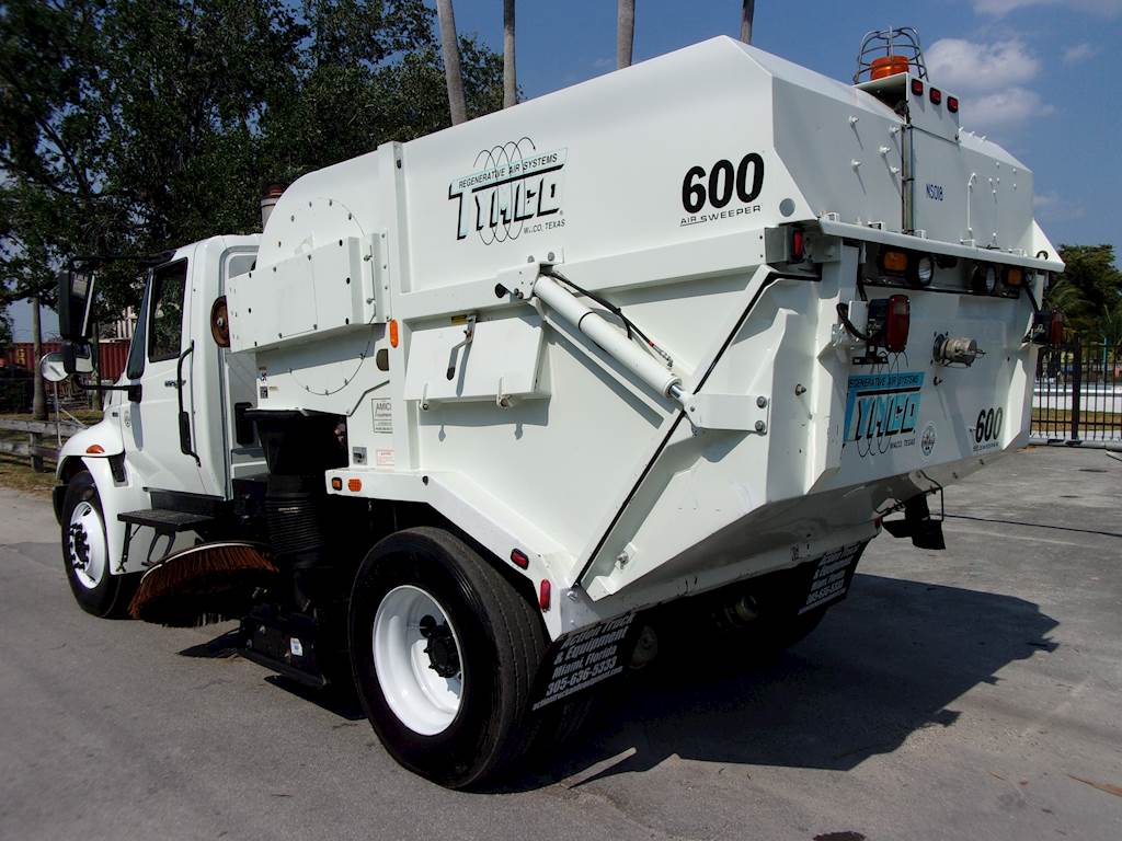 2011 International Tymco 600 Air Sweeper For Sale, 9,974 Hours | Miami ...
