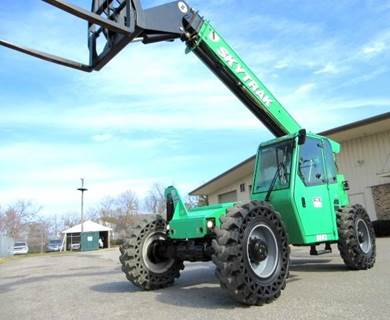 2015 SkyTrak 8042 Telehandler - 8000lb Capacity, 42ft Lift Height For ...