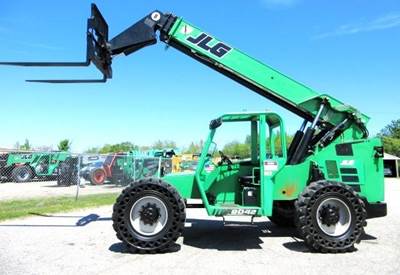 2016 SkyTrak 8042 Telehandler - 8000lb Capacity, 42ft Lift Height For ...
