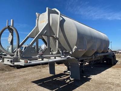 Dry Bulk & Pneumatic Tank Trailers For Sale | MyLittleSalesman.com