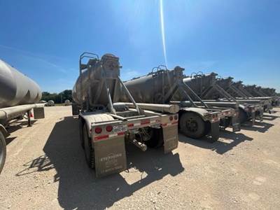 Dry Bulk & Pneumatic Tank Trailers For Sale | MyLittleSalesman.com