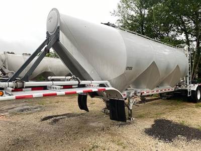 2008 Stephens Tandem Axle Aluminum Dry Bulk / Pneumatic Tank Trailer ...