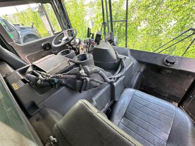 2013 Mack MRU600 FRONT LOAD Garbage Truck For Sale | Minneapolis, MN ...