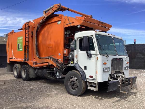 2015 Peterbilt 320 FRONT LOAD Garbage Truck For Sale | Des Moines, IA ...