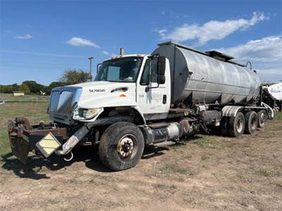 Hot Oil Trucks / Asphalt Distributor Trucks For Sale | MyLittleSalesman.com