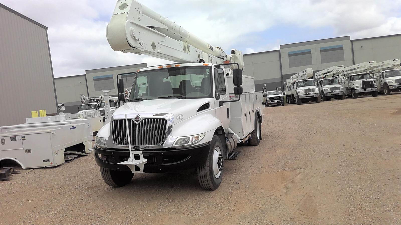 2018 International DuraStar 4300 Boom / Bucket Truck - 2017 ALTEC AA55 MH Aerial Lift, Automatic ...