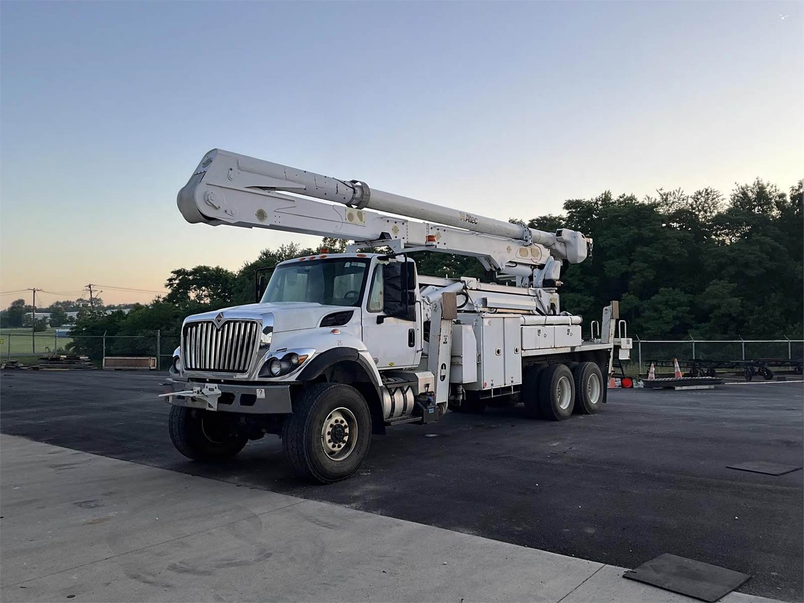 International WorkStar 7400 Boom / Bucket Truck - 2018 ALTEC AN67-E100 Aerial Lift, Automatic ...
