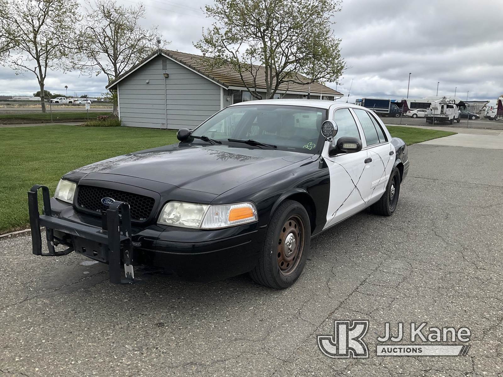 2011 Ford Crown Victoria Police Interceptor 4-Door Sedan For Sale ...
