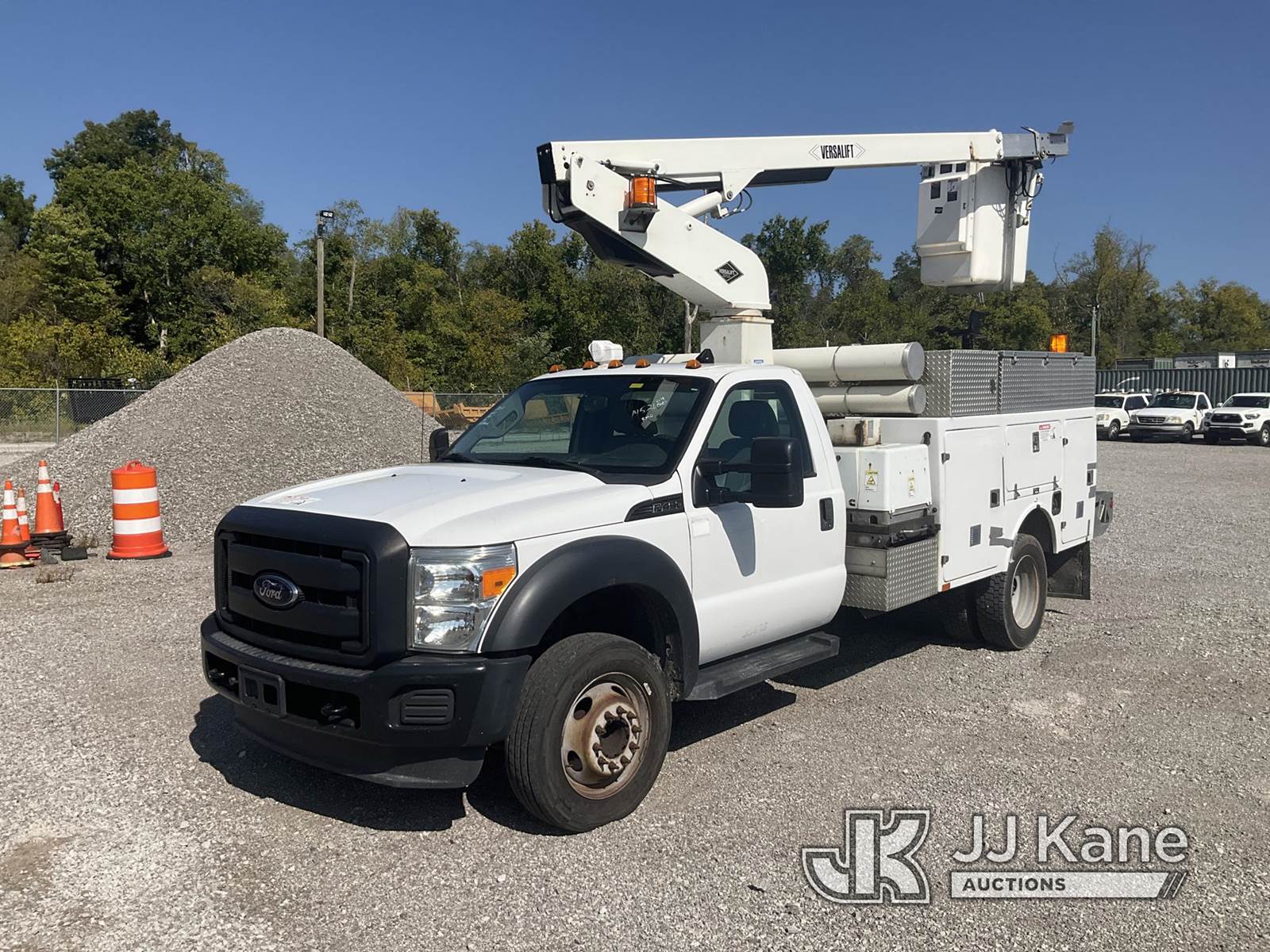 2012 Versalift TEL29N03, 35 ft, Telescopic Non-Insulated Bucket Truck ...