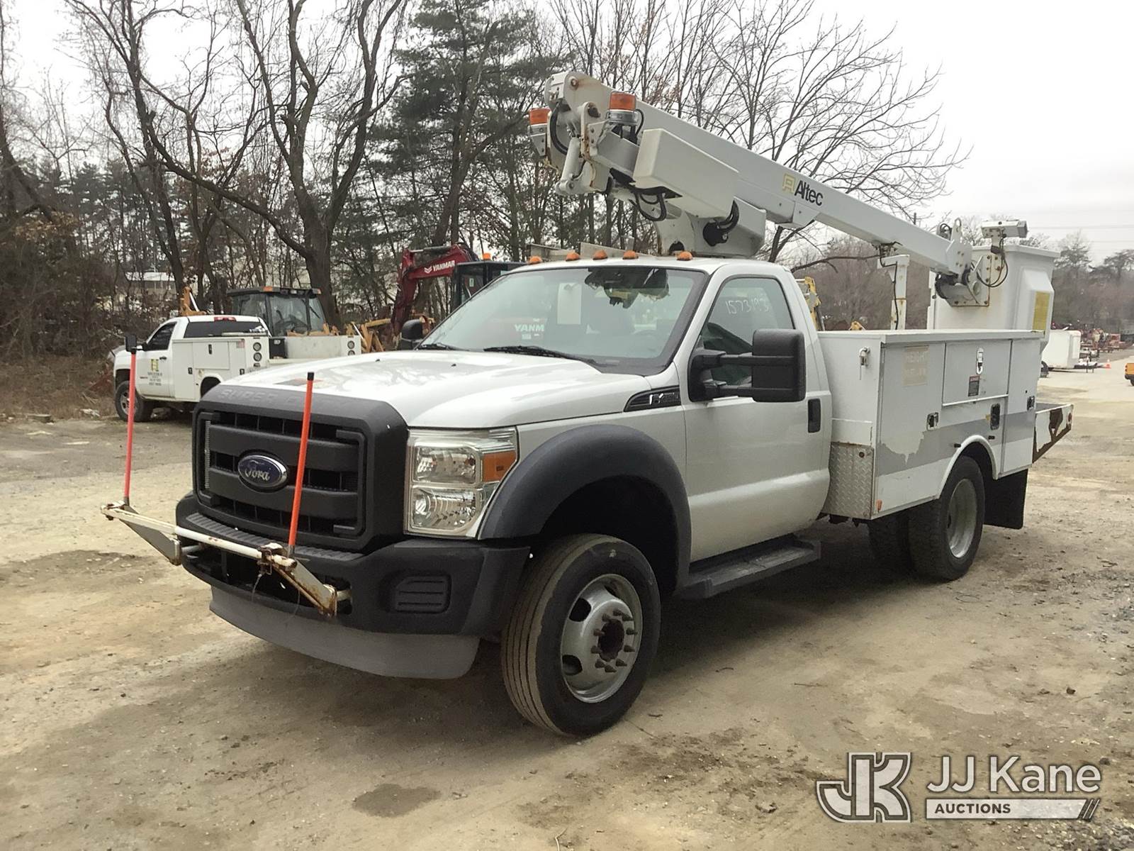2013 Altec AT200A, 35 ft, Non-Insulated Bucket Truck For Sale, 115,601 ...