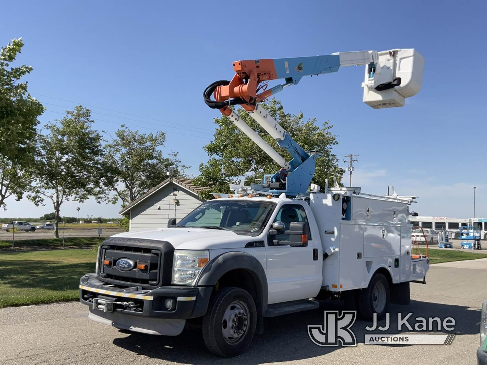 2011 Altec AT37G, 350 Lb 37.5 ft, Bucket Truck For Sale, 9,973 Hours ...