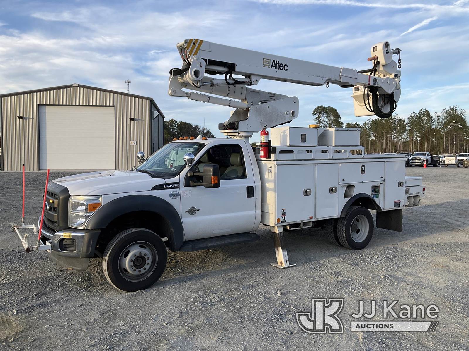 2016 Altec AT40-MH, 45 ft, Articulating & Telescopic Material Handling ...