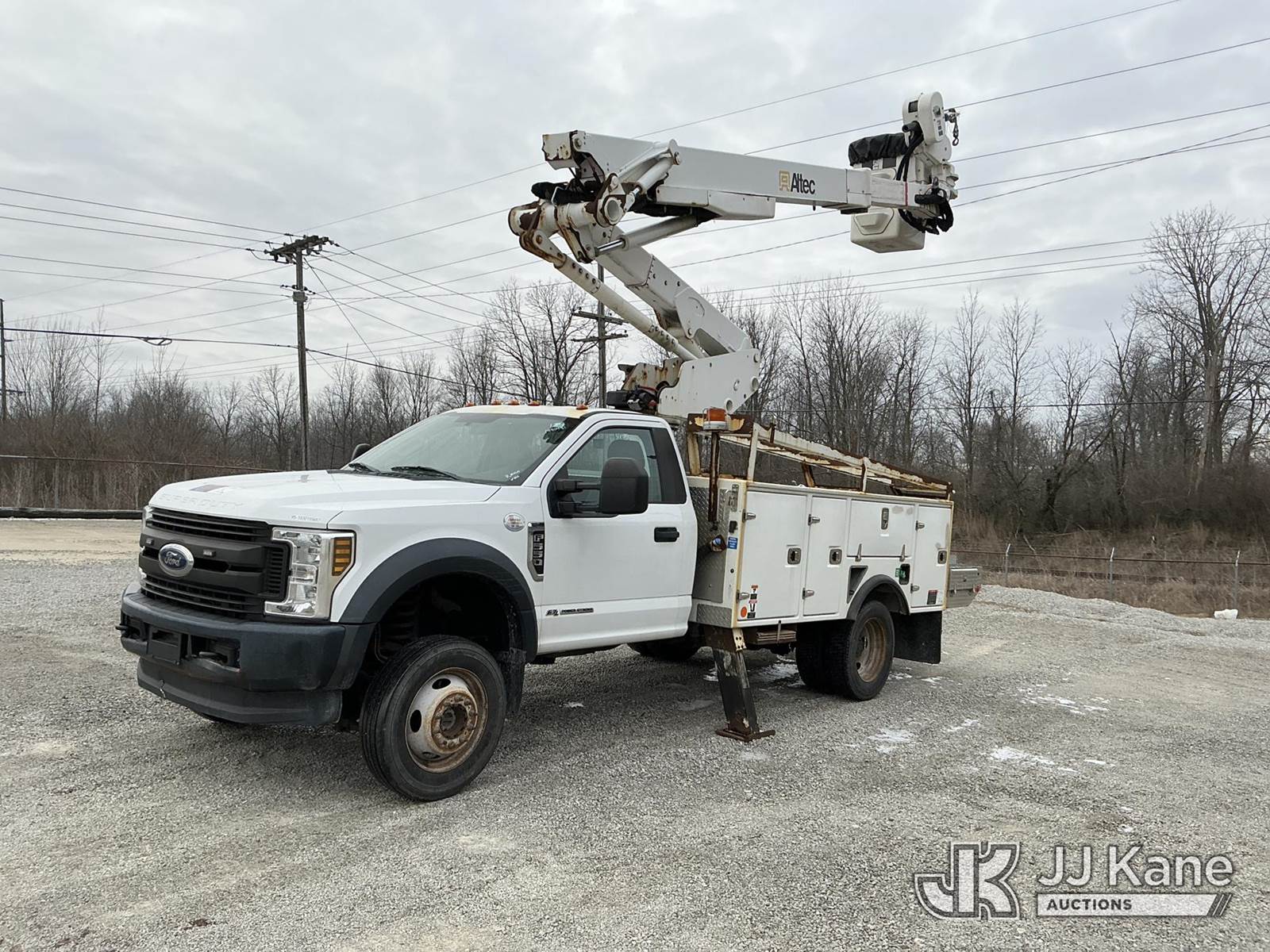 2018 Altec AT41M, 46 ft, Articulating & Telescopic Material Handling ...