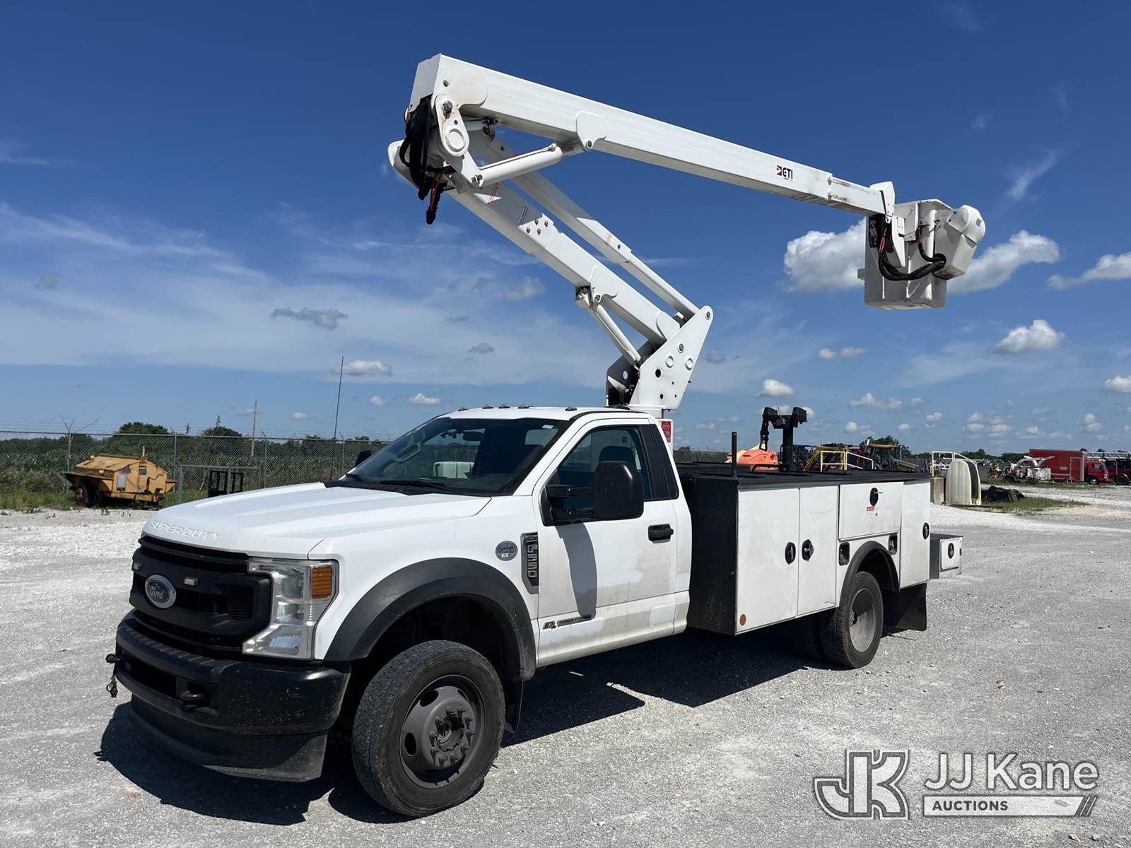 2020 ETI ETC40IH, 45 ft, Articulating & Telescopic Bucket Truck For ...