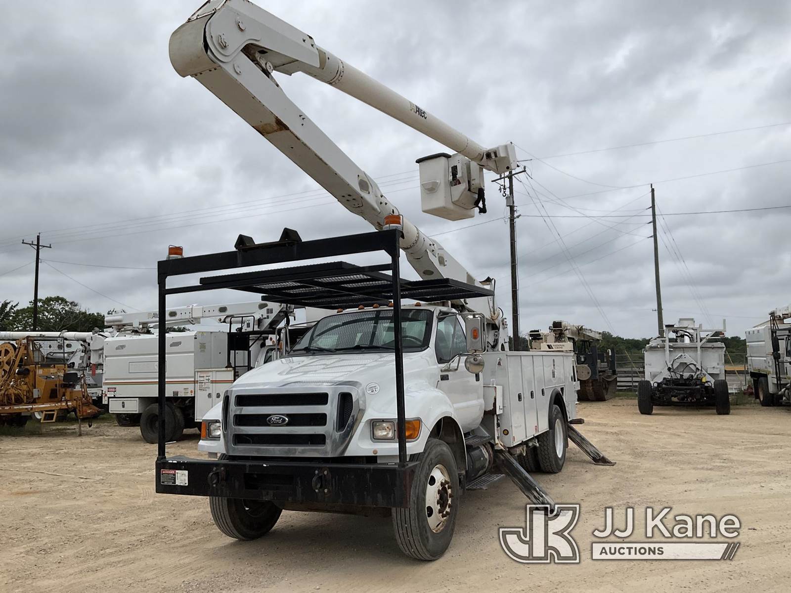 2012 Altec AA755, 60 ft, Material Handling Bucket Truck For Sale, 3,570 ...