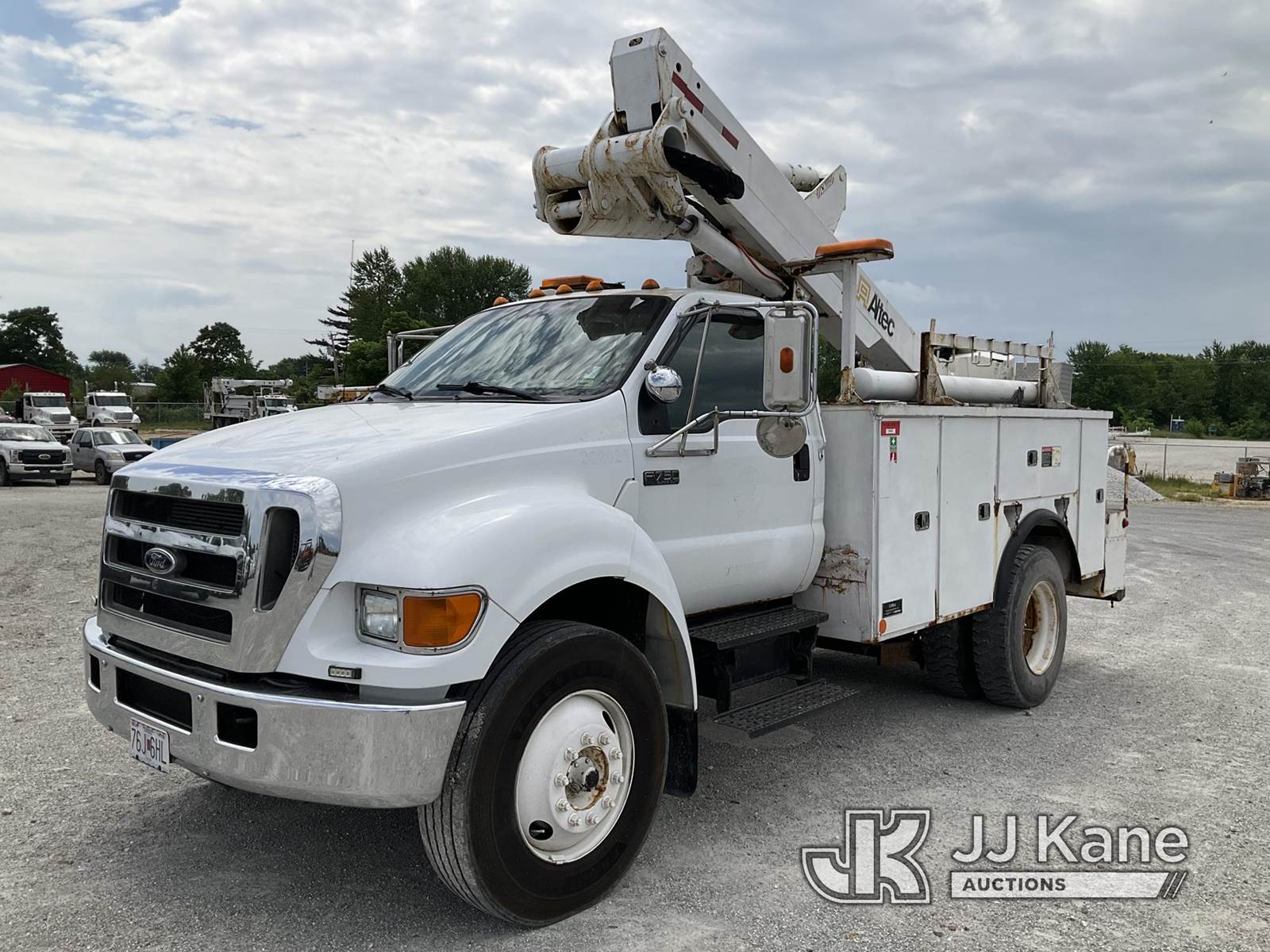 2007 Altec TA40, 46 ft, Articulating & Telescopic Bucket For Sale ...
