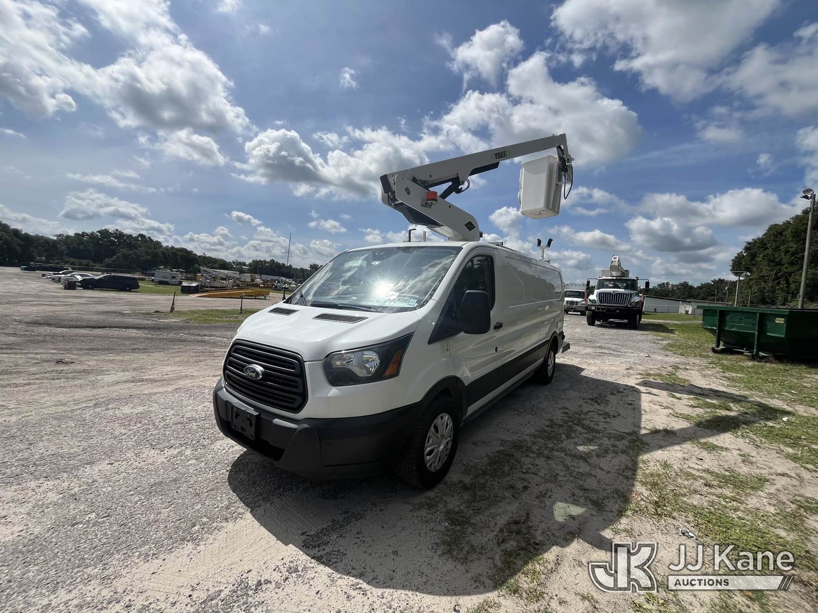 2019 Versalift VANTEL29NE, 34 ft, Telescopic Non-Insulated Bucket Van ...