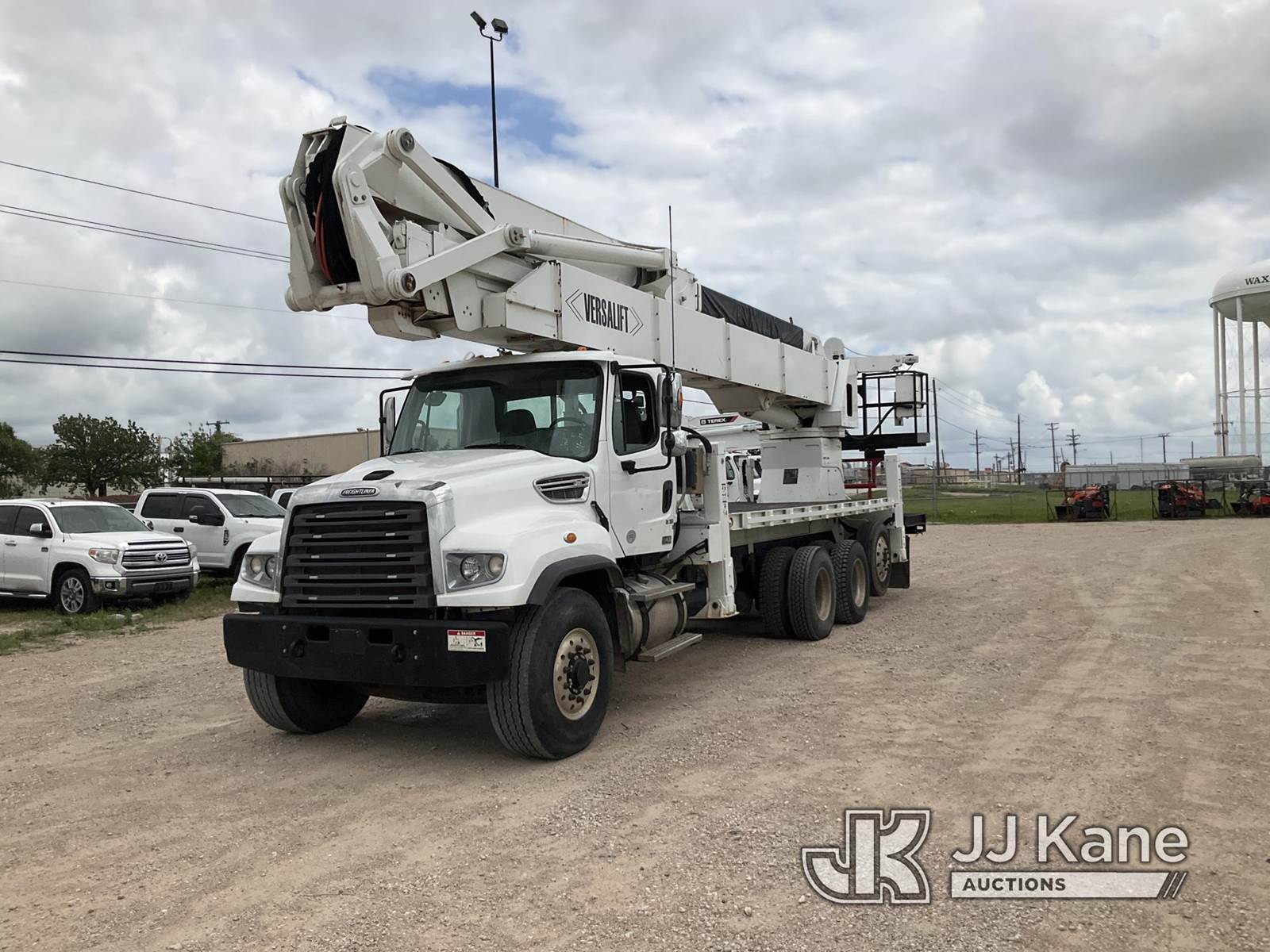 2018 Versalift CTA-130-I, 129 ft, Articulating & Telescopic Material ...
