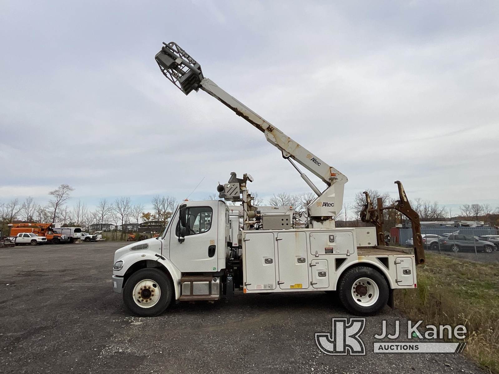 2016 Altec T40P, 45 ft, Telescopic Non-Insulated Cable Placing Bucket ...