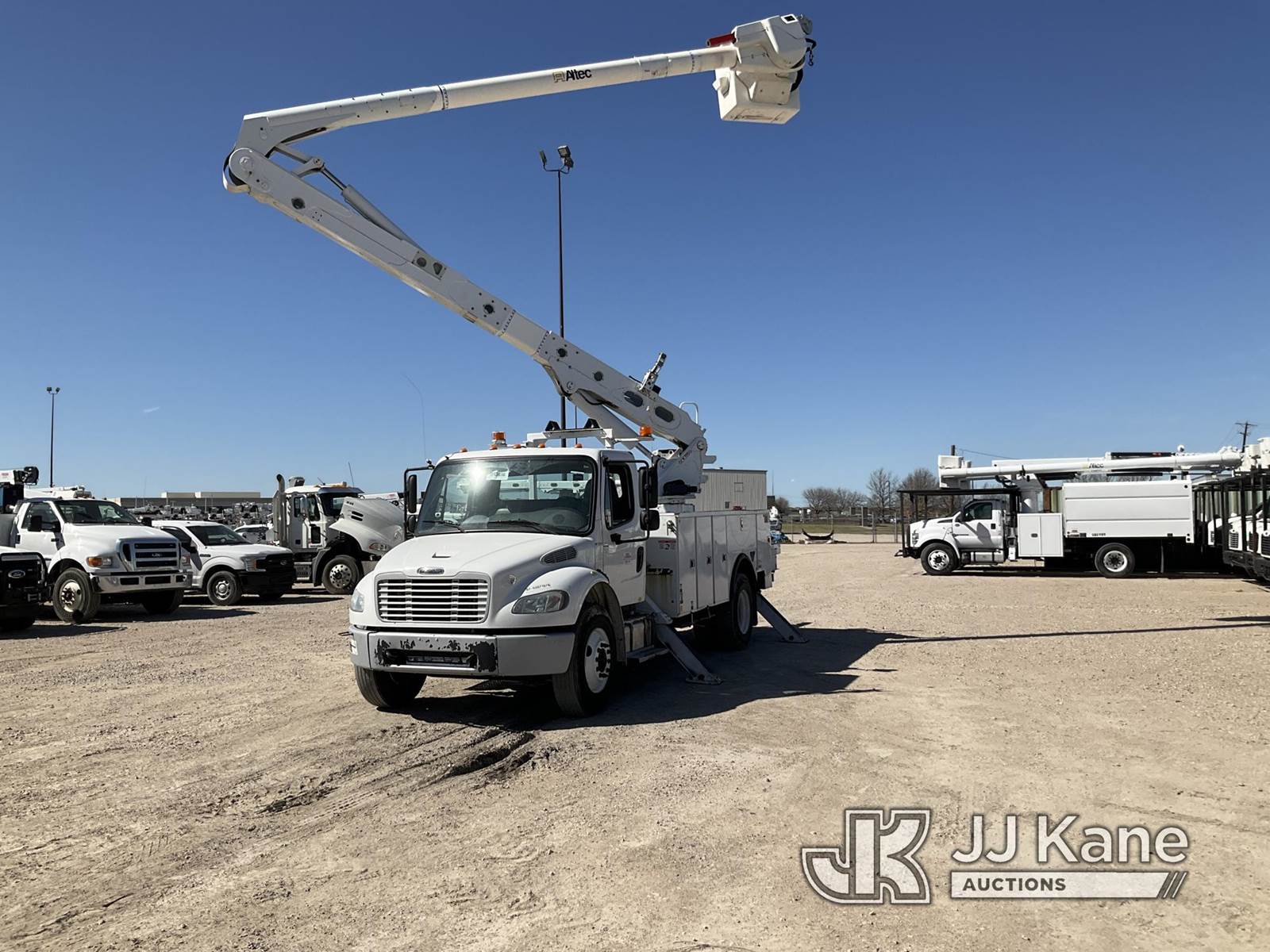 2017 Altec AA55, 60 ft, Material Handling Bucket Truck For Sale, 8,231 ...