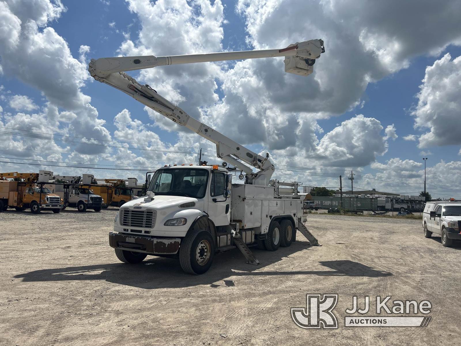 2015 Altec AM55-MH, 60 ft, Over-Center Bucket Truck For Sale, 10,064 Hours | Waxahachie, TX ...
