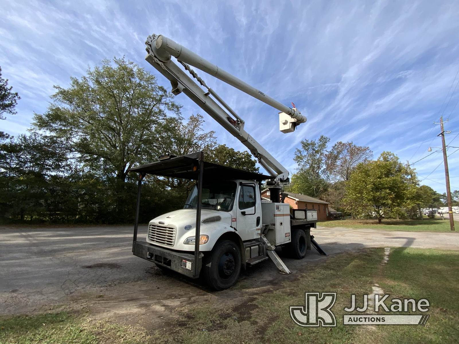 2015 Altec LR758RM, 63 ft, Over-Center Bucket Truck For Sale, 119,362 ...