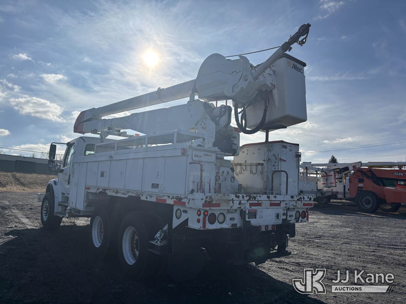 2007 Altec AA755, 55 ft, Material Handling Bucket Truck For Sale, 1,394 ...