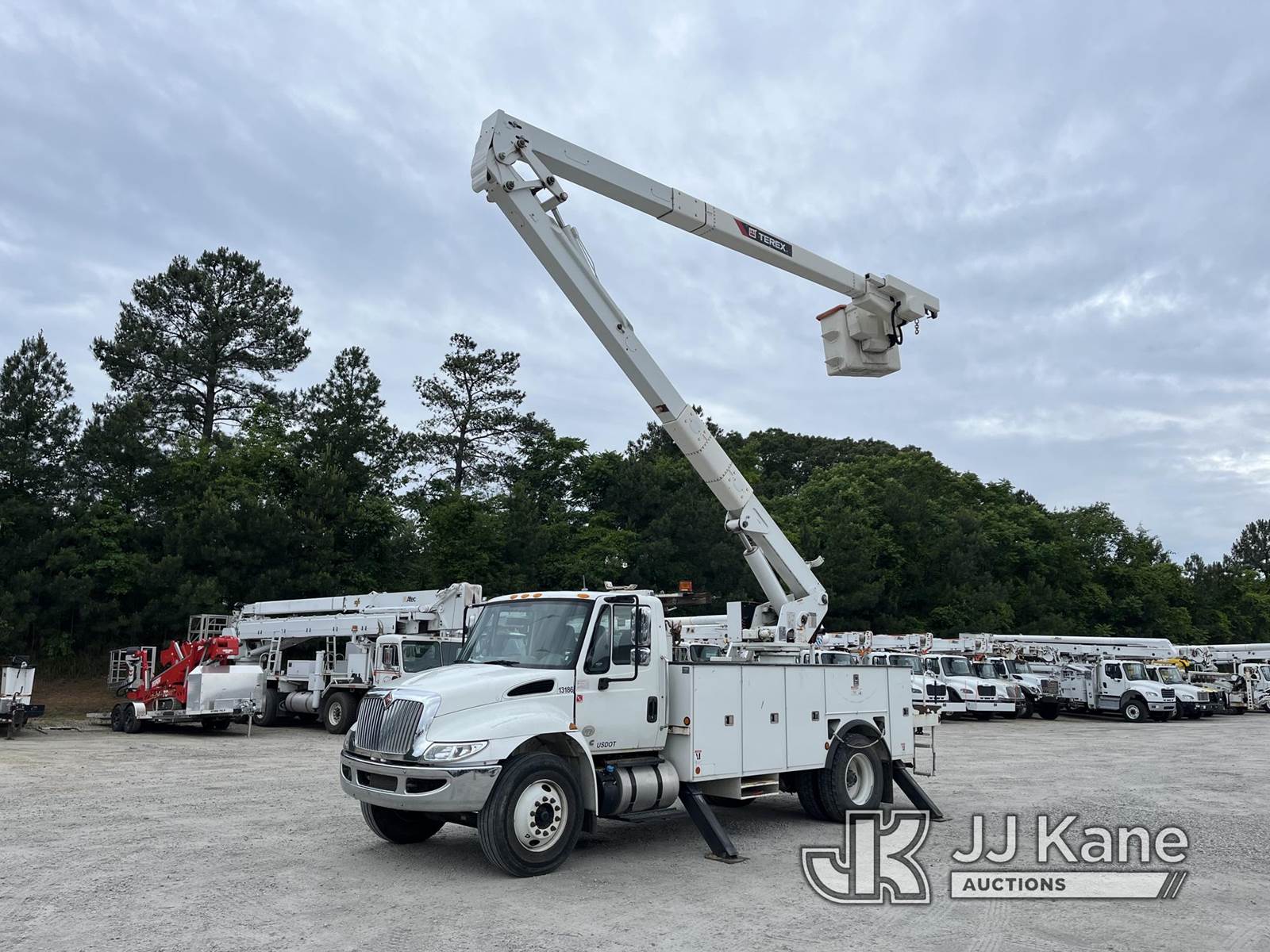 2019 HiRanger TC55, 60 ft, Material Handling Bucket Truck For Sale ...