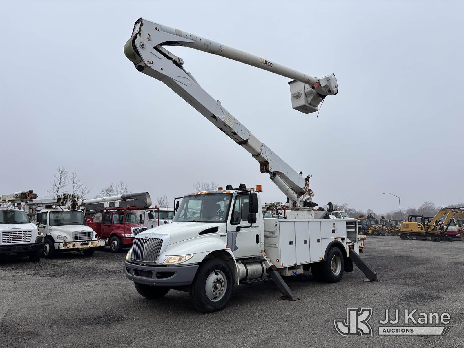 2009 Altec AN55E-OC, 60 ft, Material Handling Bucket Truck For Sale ...