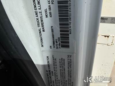 2006 Altec AM55, 60 ft, Over-Center Material Handling Bucket Truck For ...