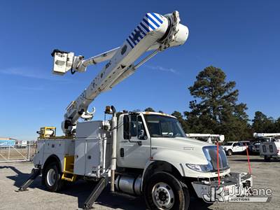 2014 Altec AM55-MH, 60 ft, Over-Center Material Handling Bucket Truck ...
